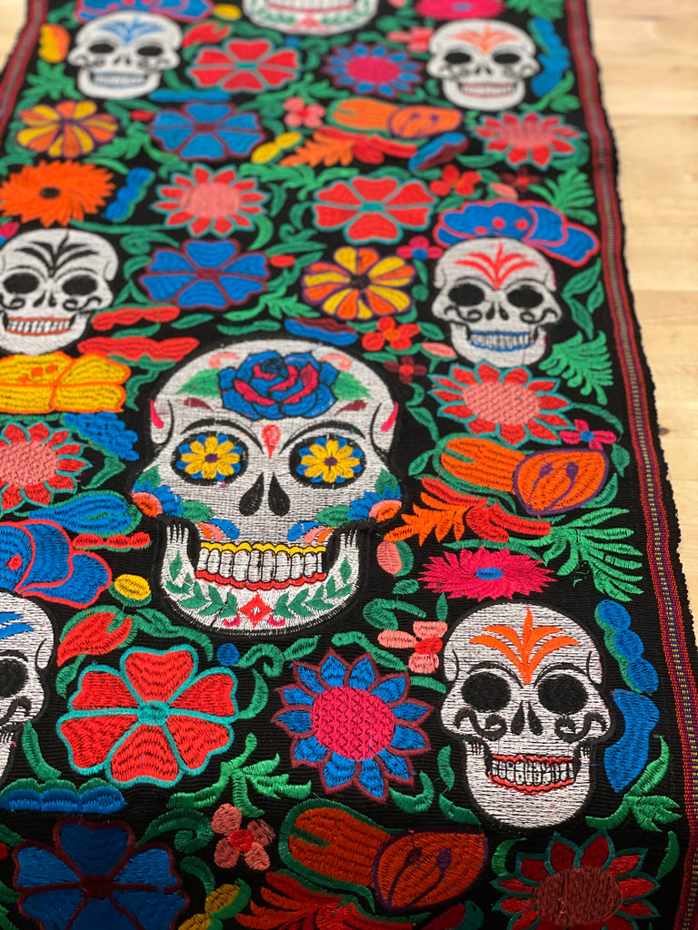 Black with Multi Calaveras Día de Los Muertos Runner – Mi Tia